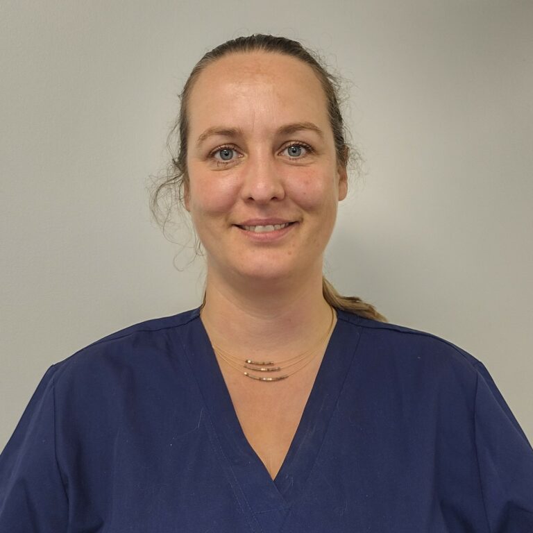 Meet Our Team - Castle Veterinary Group : Castle Veterinary Group